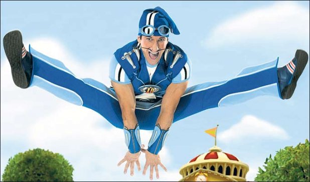 "Oraselul Lenes" pune in joc o excursie acasa la Mos Craciun! | Family ...